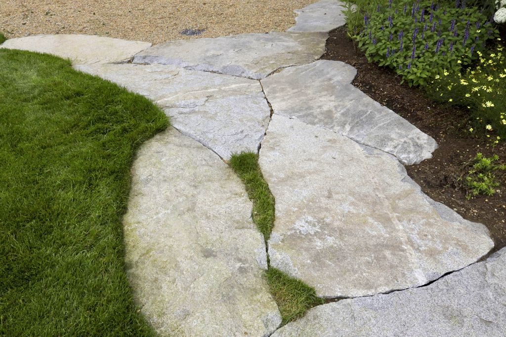 Dodlin Hill Granite - Natural Surface Irregular Pavers | Stone Curators