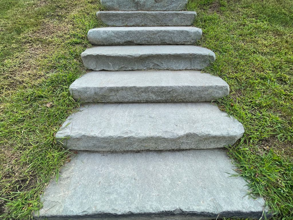 Blue/Gray Bluestone - Tumbled Pavers | Stone Curators