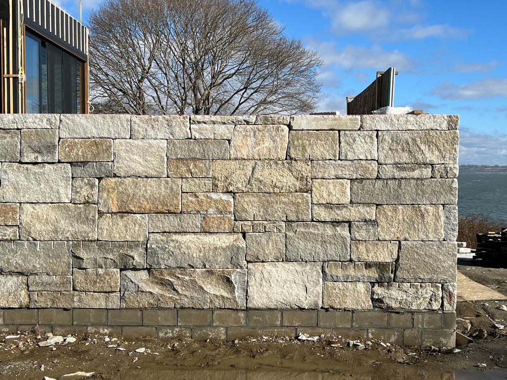 Reclaimed Granite Curbstone Blend | Stone Curators