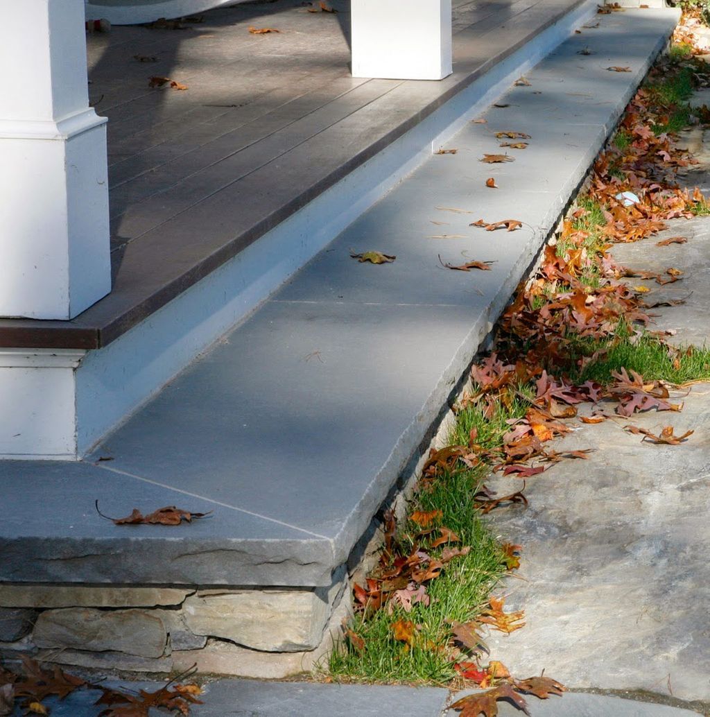 Bluestone Flamed Surface Blue/Gray - Treads